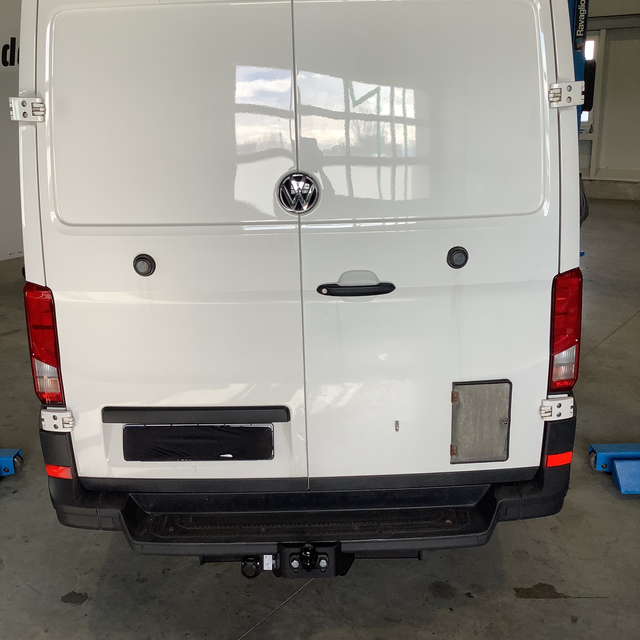GDW towing hitch Towing hitch - VW CRAFTER Van year of make 09.16 ...